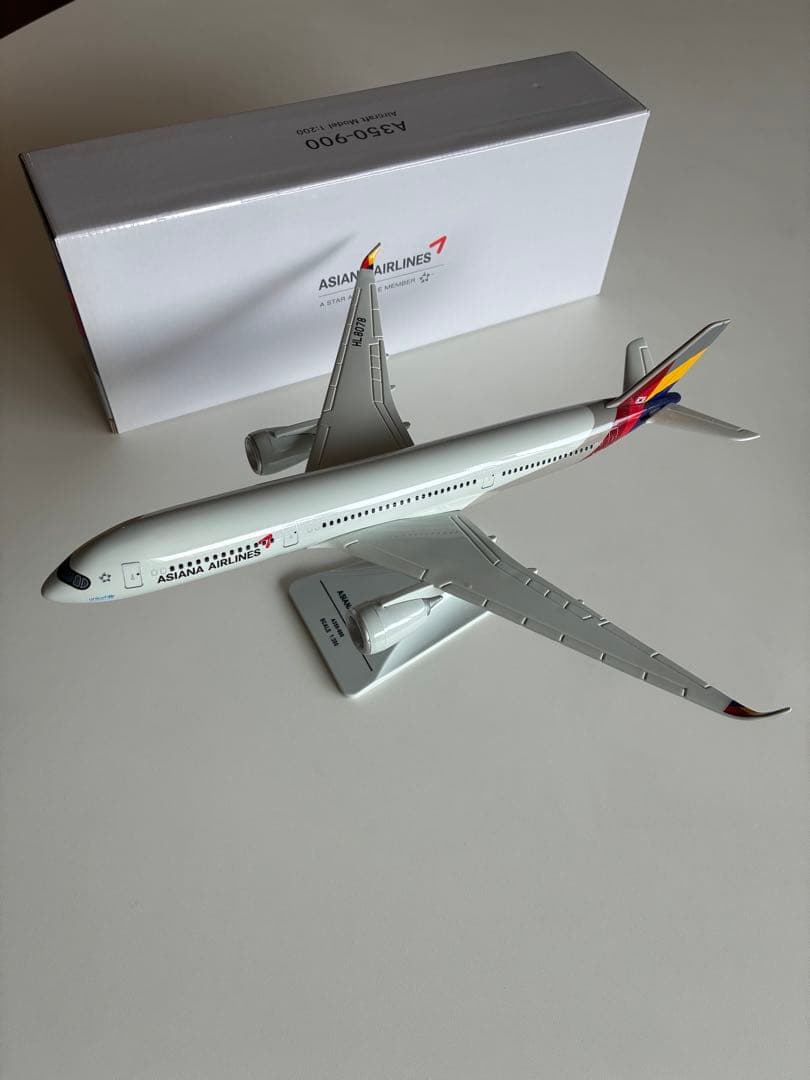 アシアナ航空ASIANA AIRLINES A350-900 モデル 1/200