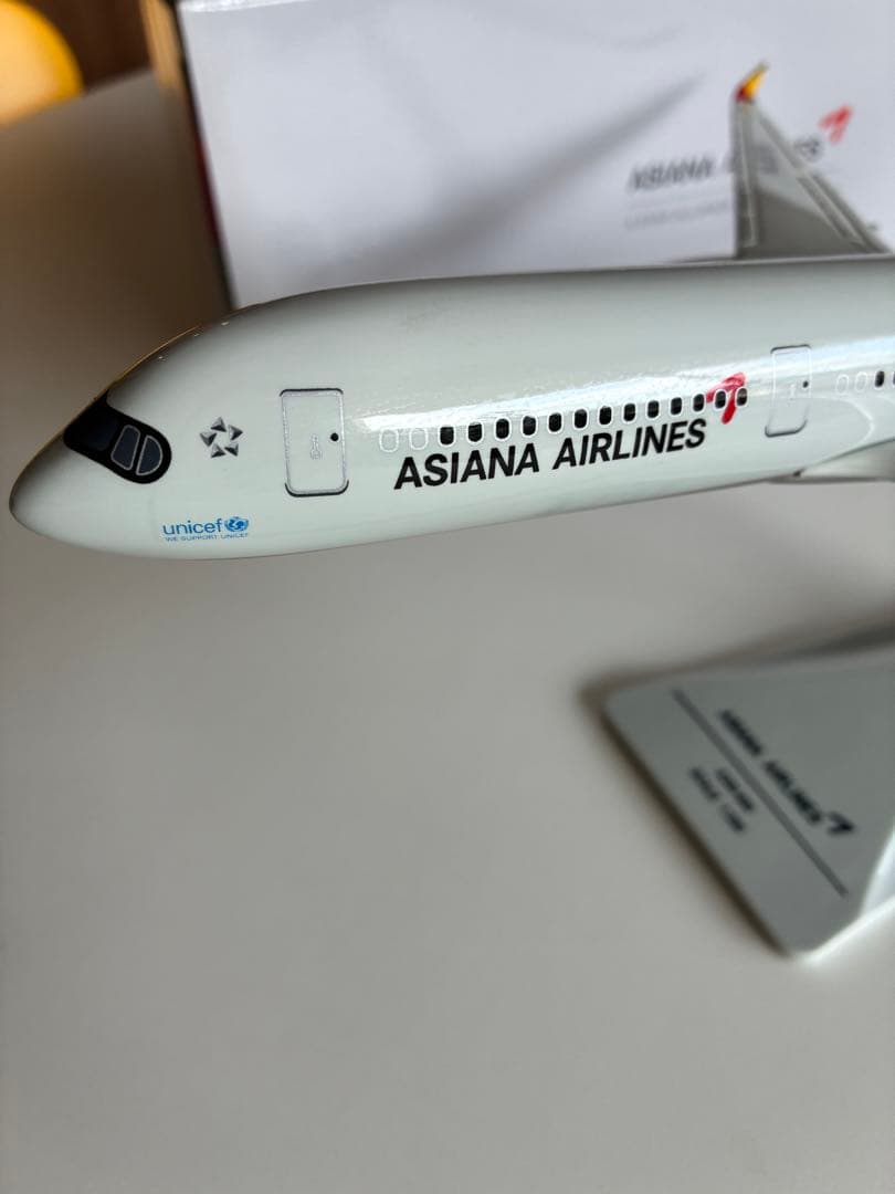アシアナ航空ASIANA AIRLINES A350-900 モデル 1/200