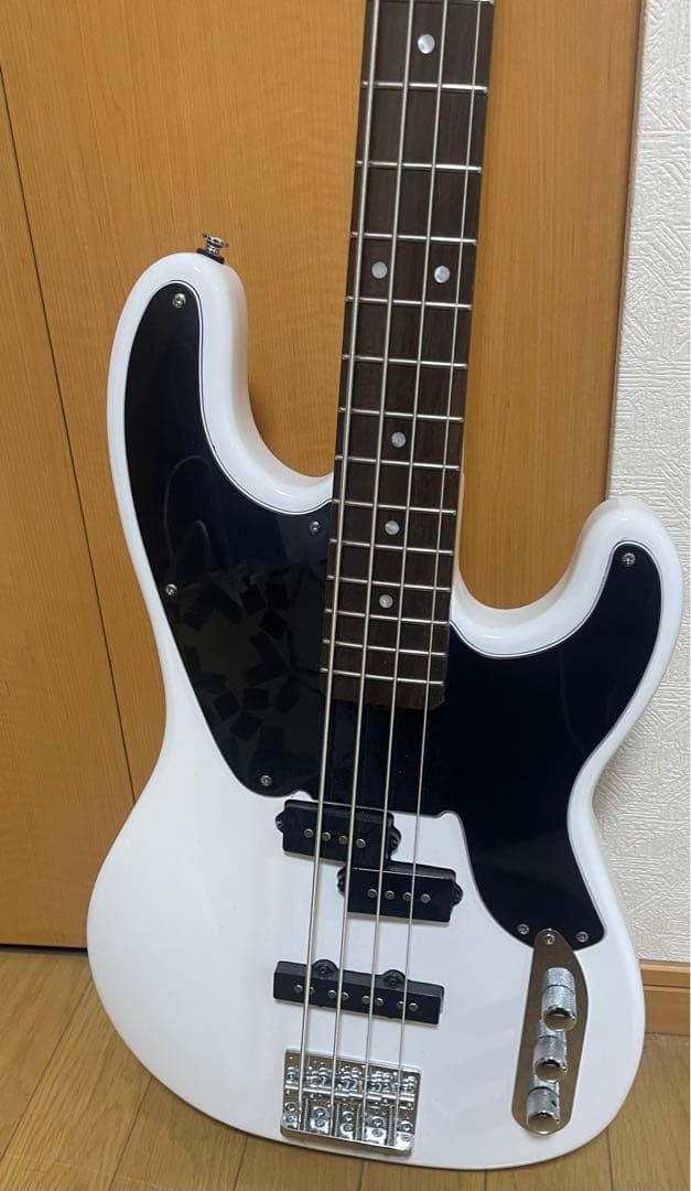 schecter 4弦ベース