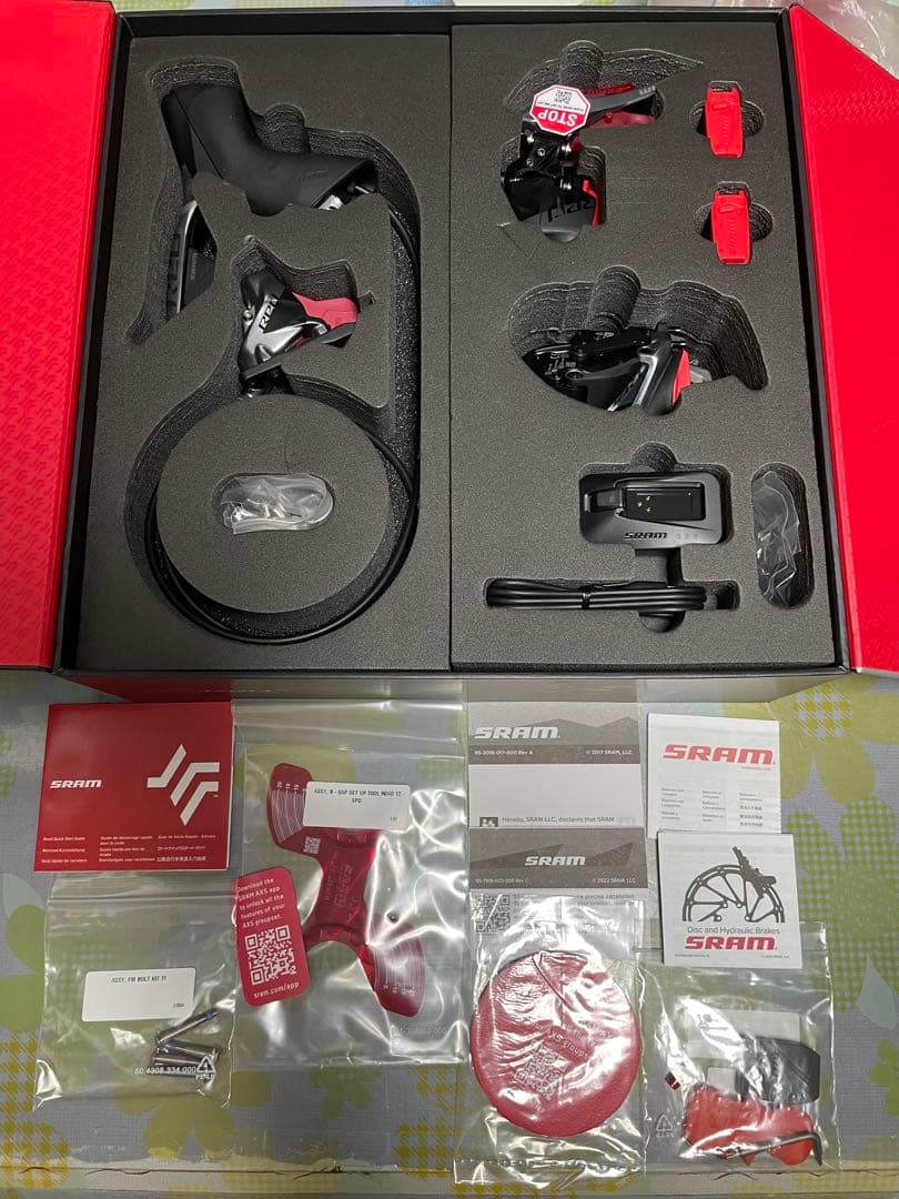 SRAM RED eTap AXS HRD 2× 12S グループセット