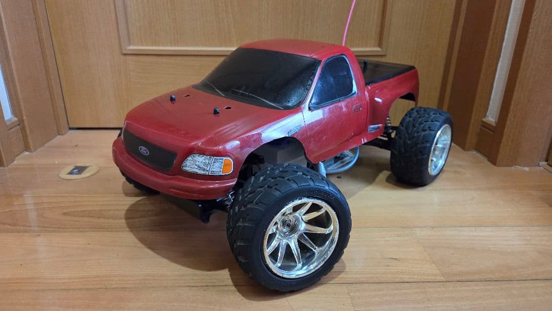 タミヤ ラジコン エンジンカー TG10 フォード F150 ボディー 中古
