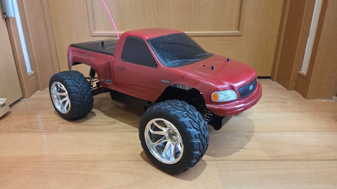タミヤ ラジコン エンジンカー TG10 フォード F150 ボディー 中古