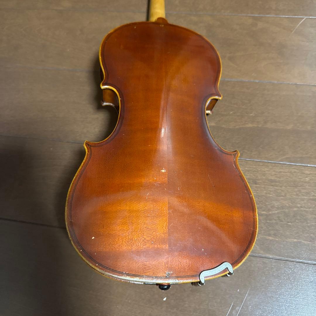 suzuki ViolinCo anno 1957。No4