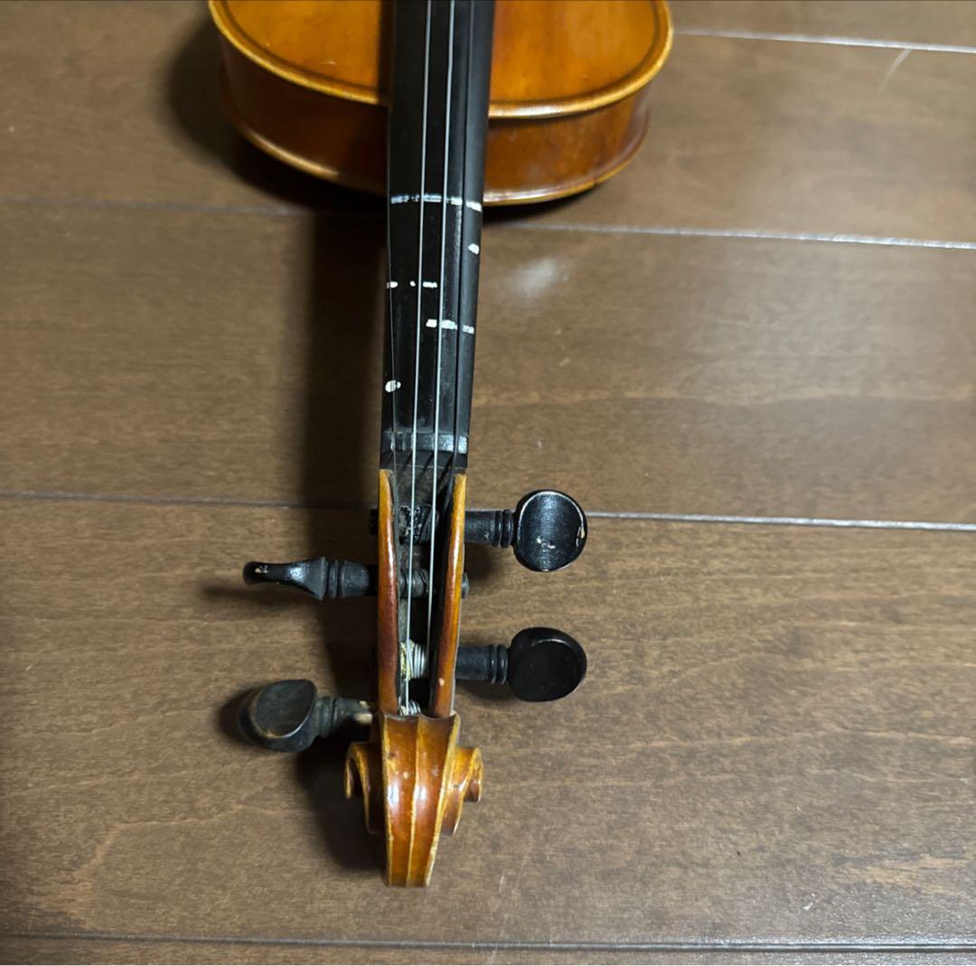 suzuki ViolinCo anno 1957。No4