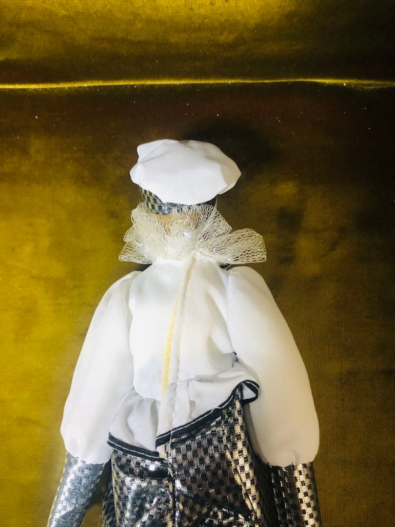 その他 porcelain doll