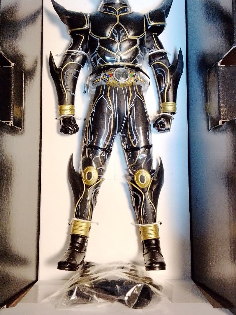 タイムハウス 仮面ライダークウガ アルティメットフォーム ブラックアイVer.