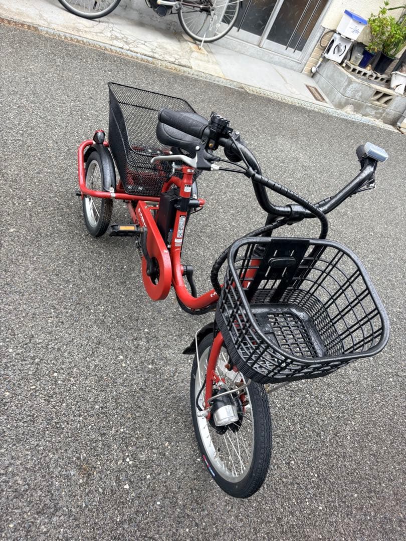 電動アシスト三輪自転車　BEPN18 赤色