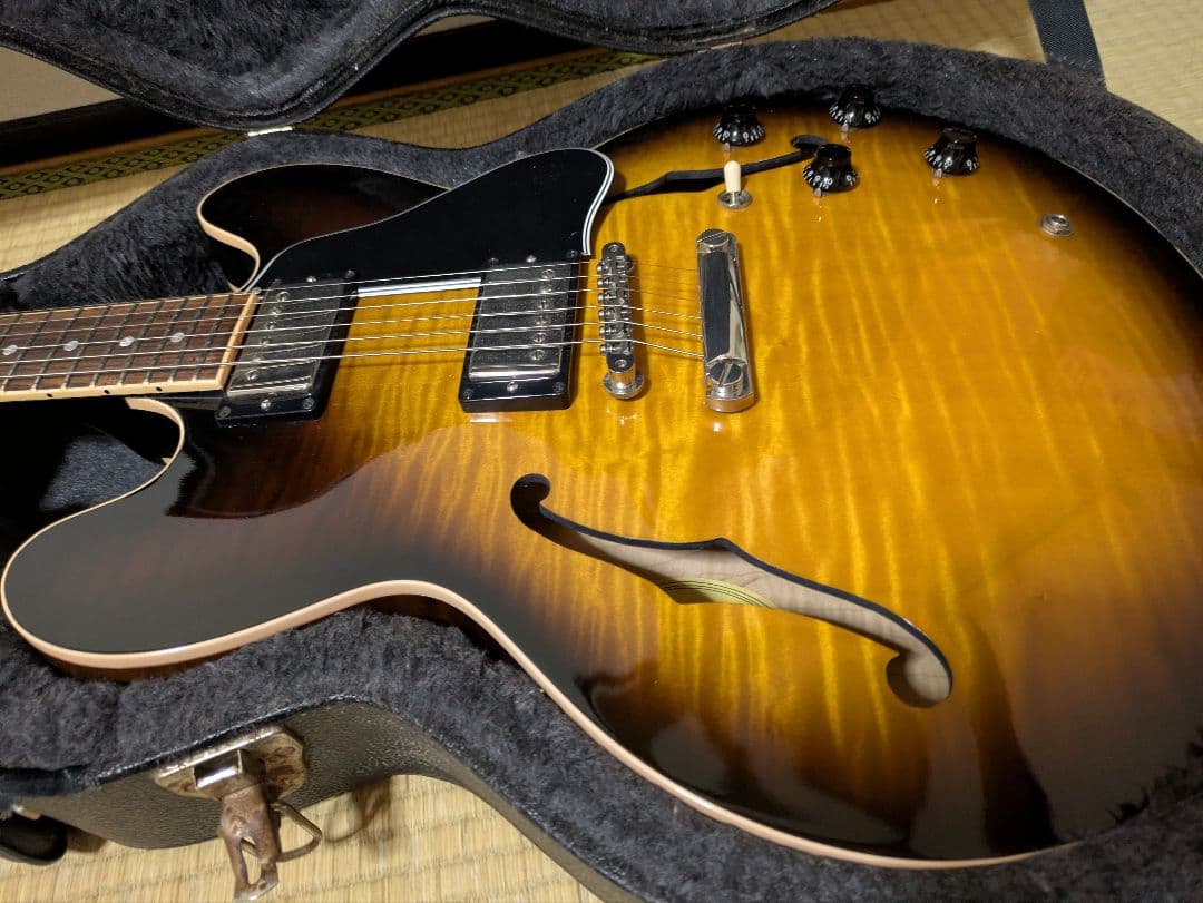 gibson 2001年製 ES-335 RESSUE VS