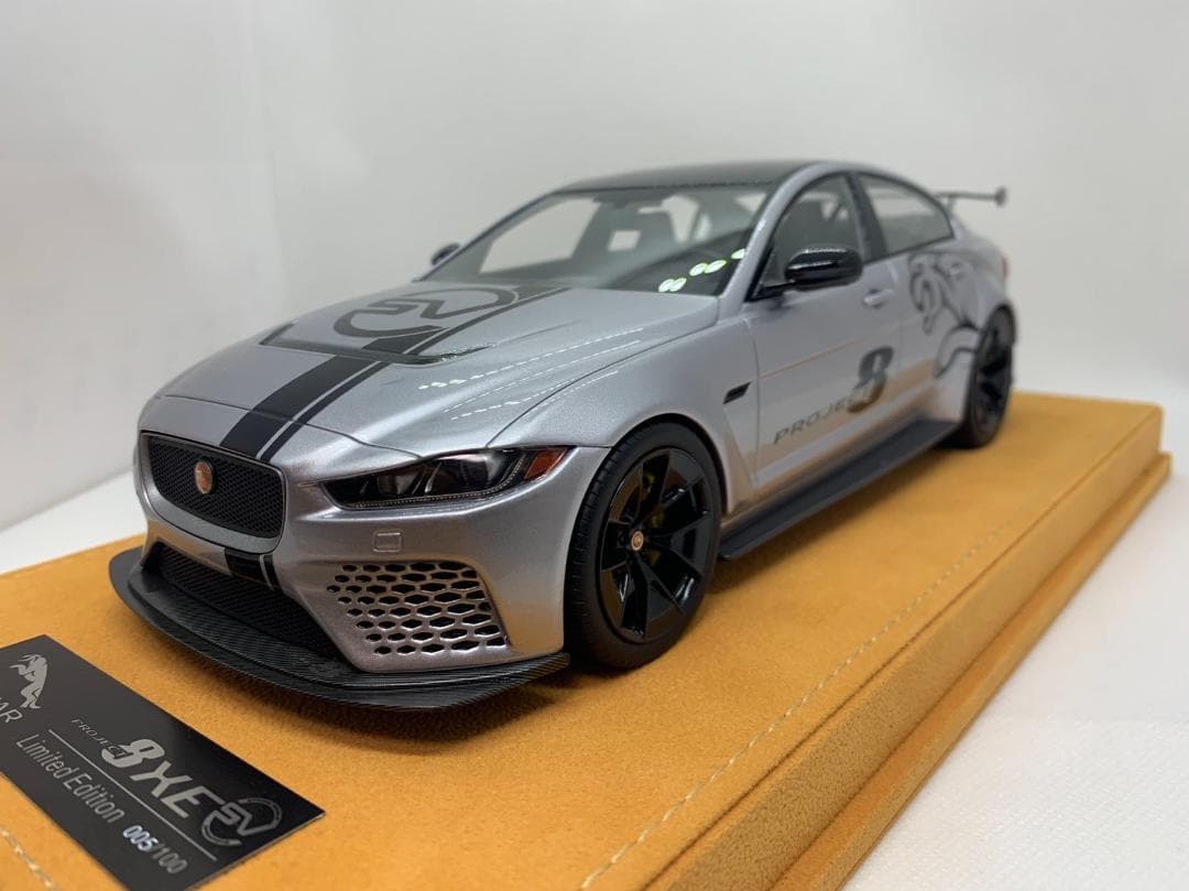 1/18 ジャガーXE プロジェクト8 Jaguar XE