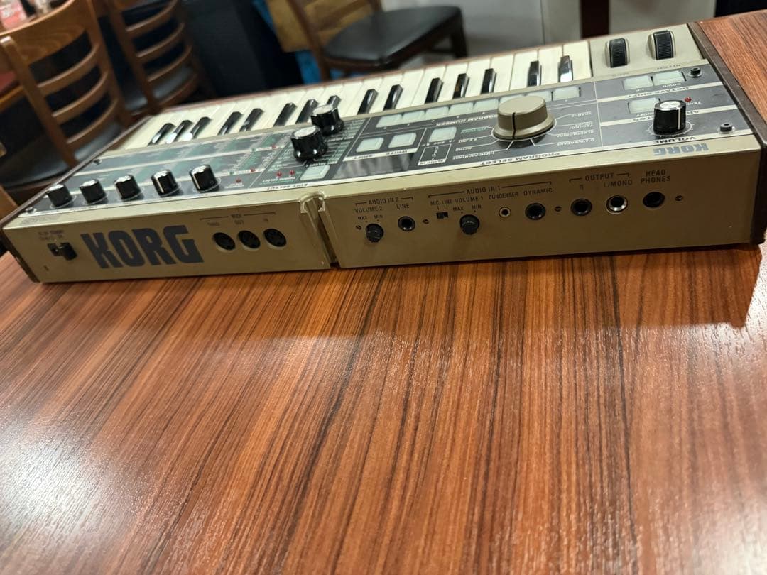 KORG microKORG アナログシンセサイザー ボコーダーマイク有 37鍵