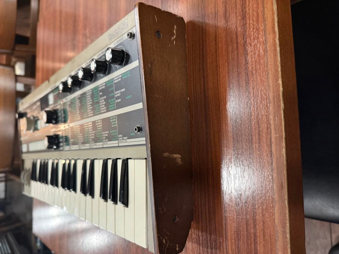 KORG microKORG アナログシンセサイザー ボコーダーマイク有 37鍵