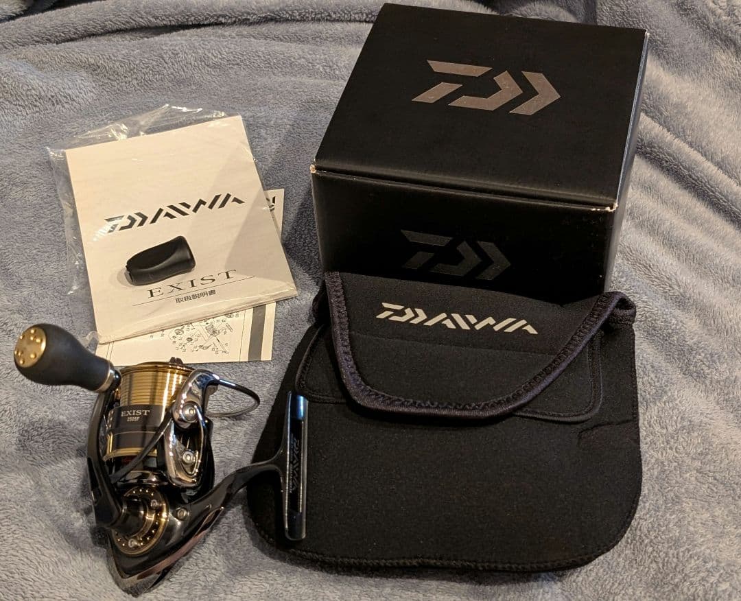 DAIWA　15 イグジスト　2505F　美品　バス　シーバス
