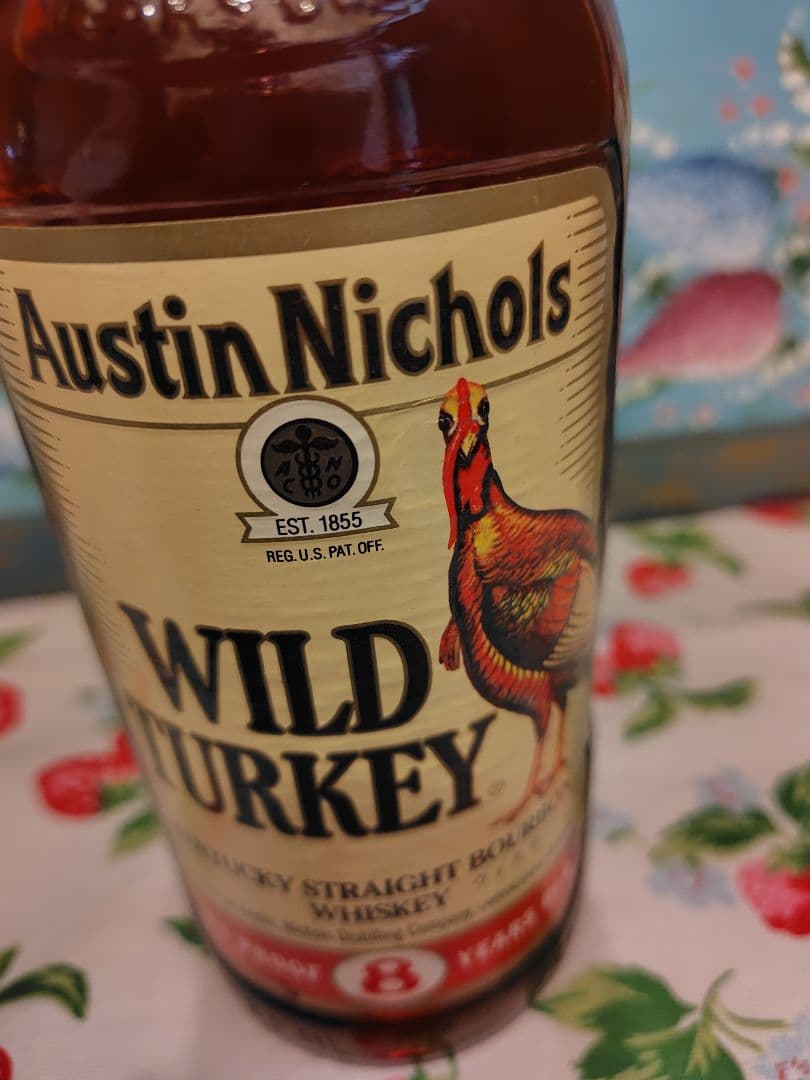 WILD TURKEY 8年　ワイルドターキー　８年　750ml 　旧ボトル