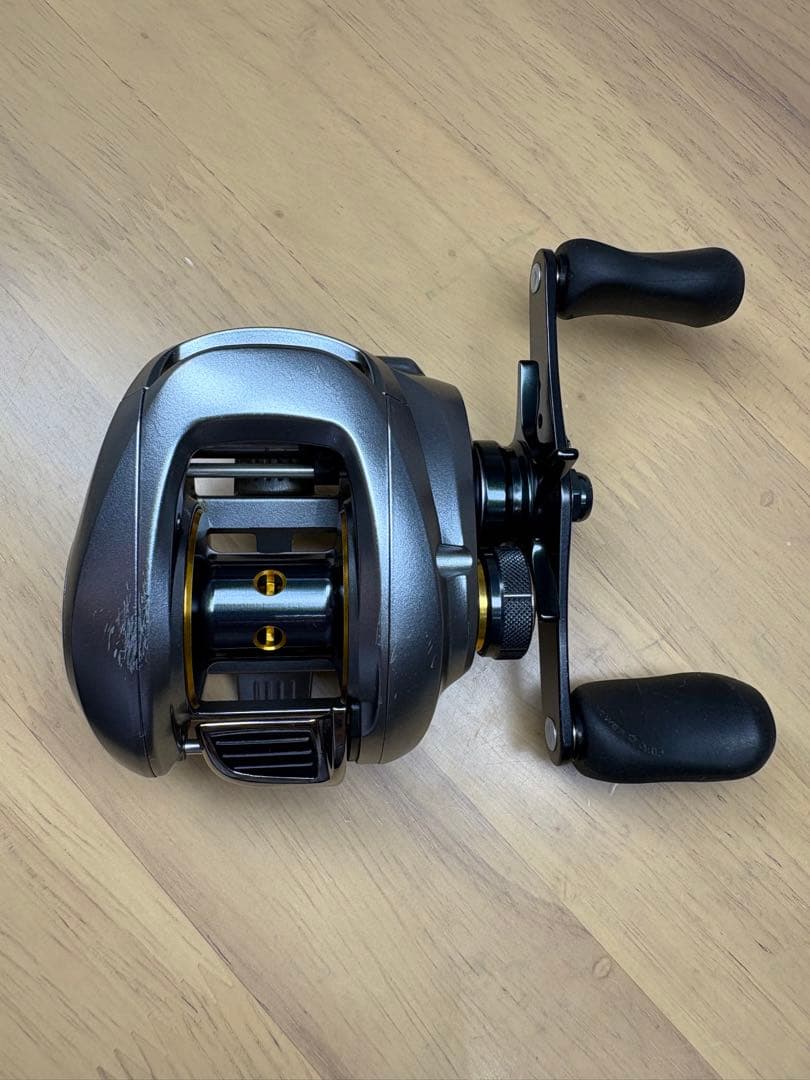 SHIMANO 09アルデバラン Mg7 右巻き