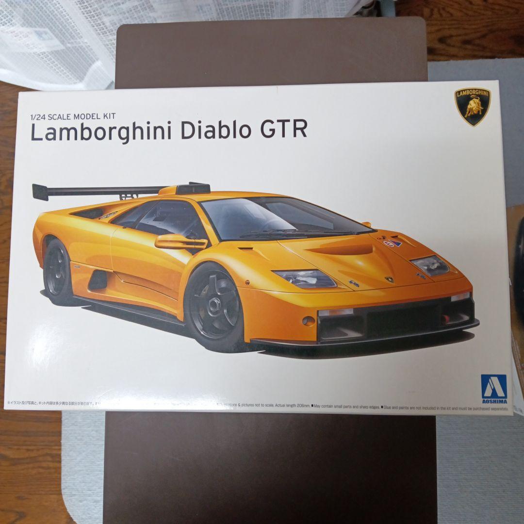 Lamborghini Diablo GTR & LBWKプラモデル 1/24