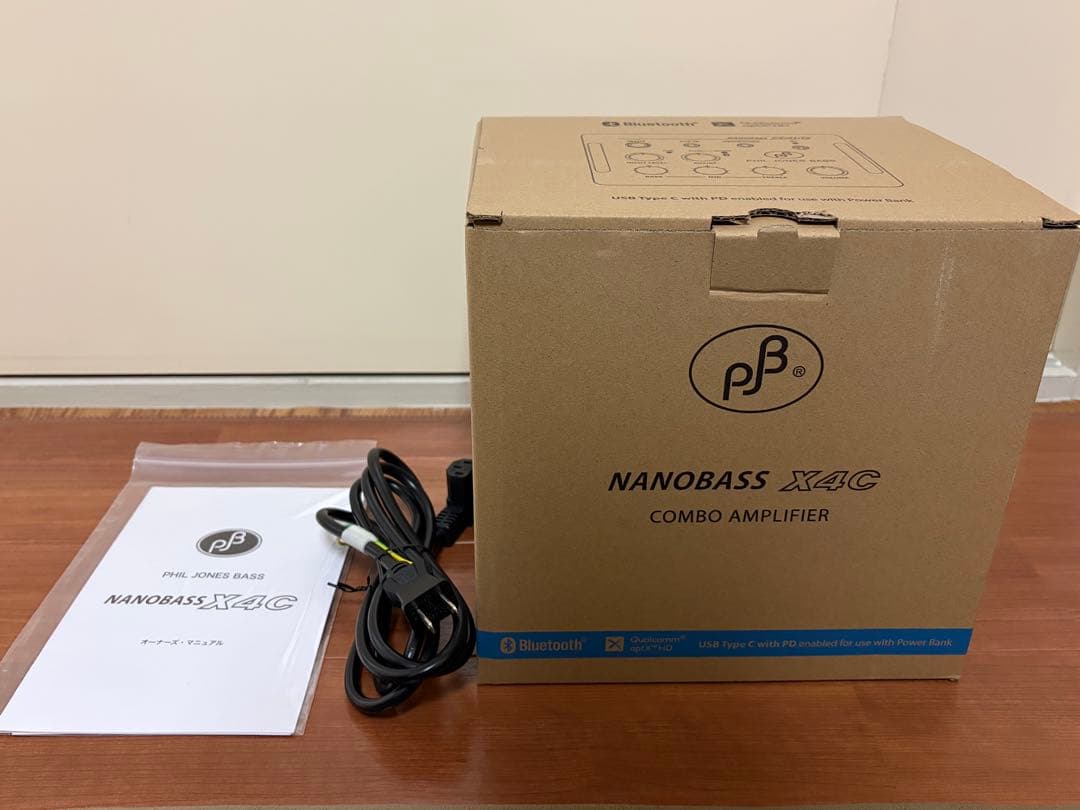 ベース PHIL JONES BASS NANOBASS X4C