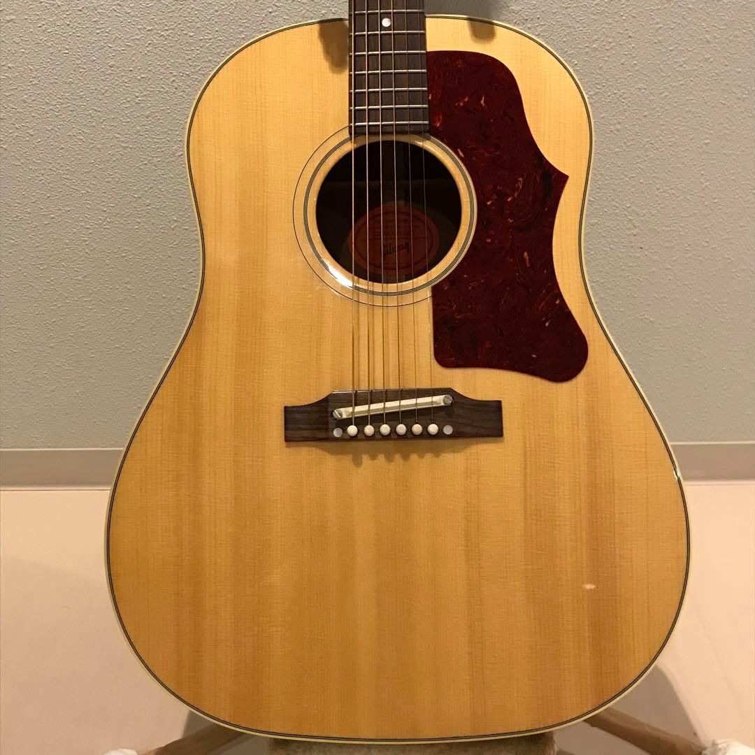 新品同様!！！　2021年 Gibson J-50 ADJ