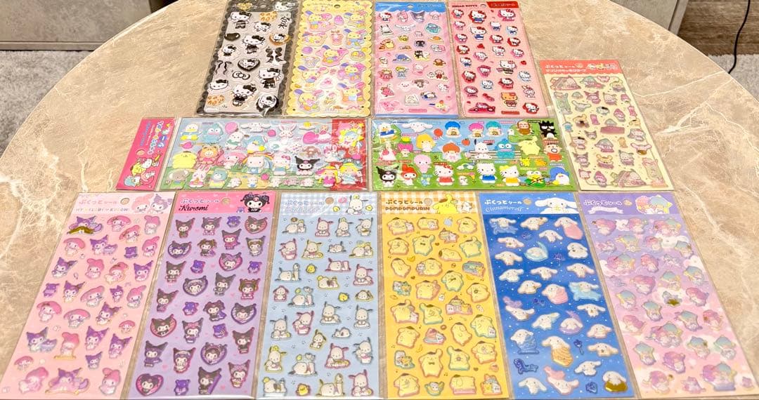 ボンボンドロップシール・ぷくぷくシール・タイルシールなどの詰め合わせ
