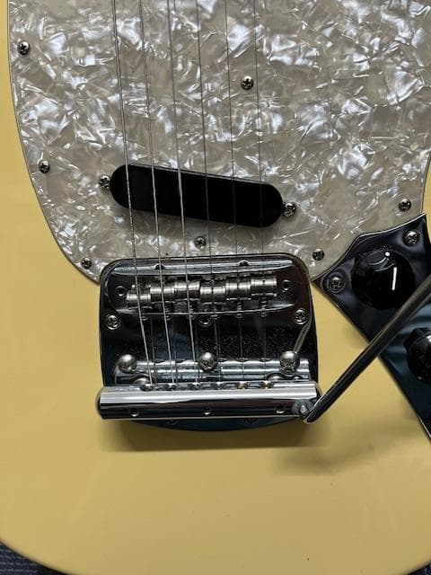 Fender USA Mustang ヴィンテージホワイト　フェンダームスタング