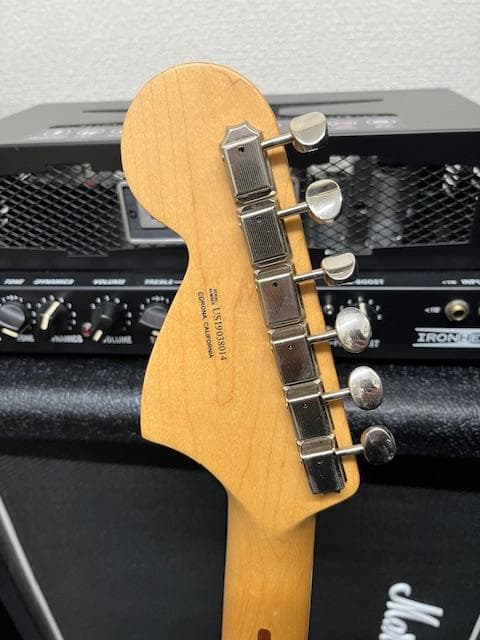 Fender USA Mustang ヴィンテージホワイト　フェンダームスタング