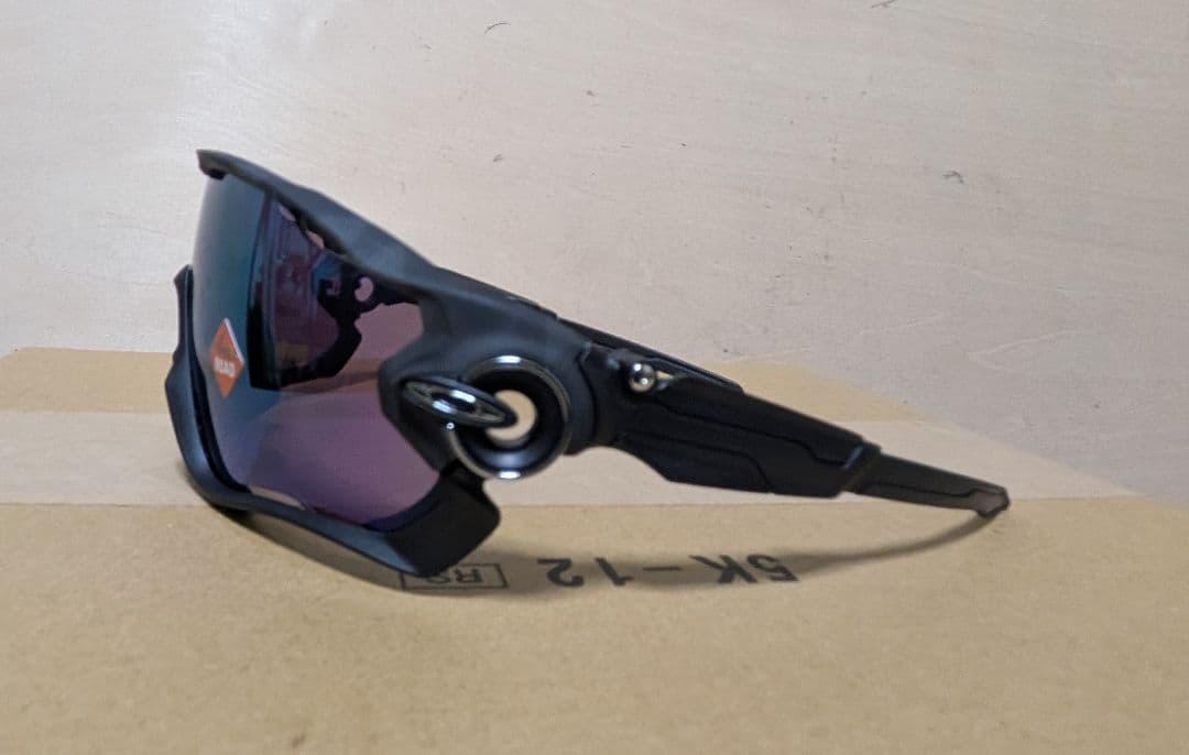 【新品】OAKLEY jawbreaker