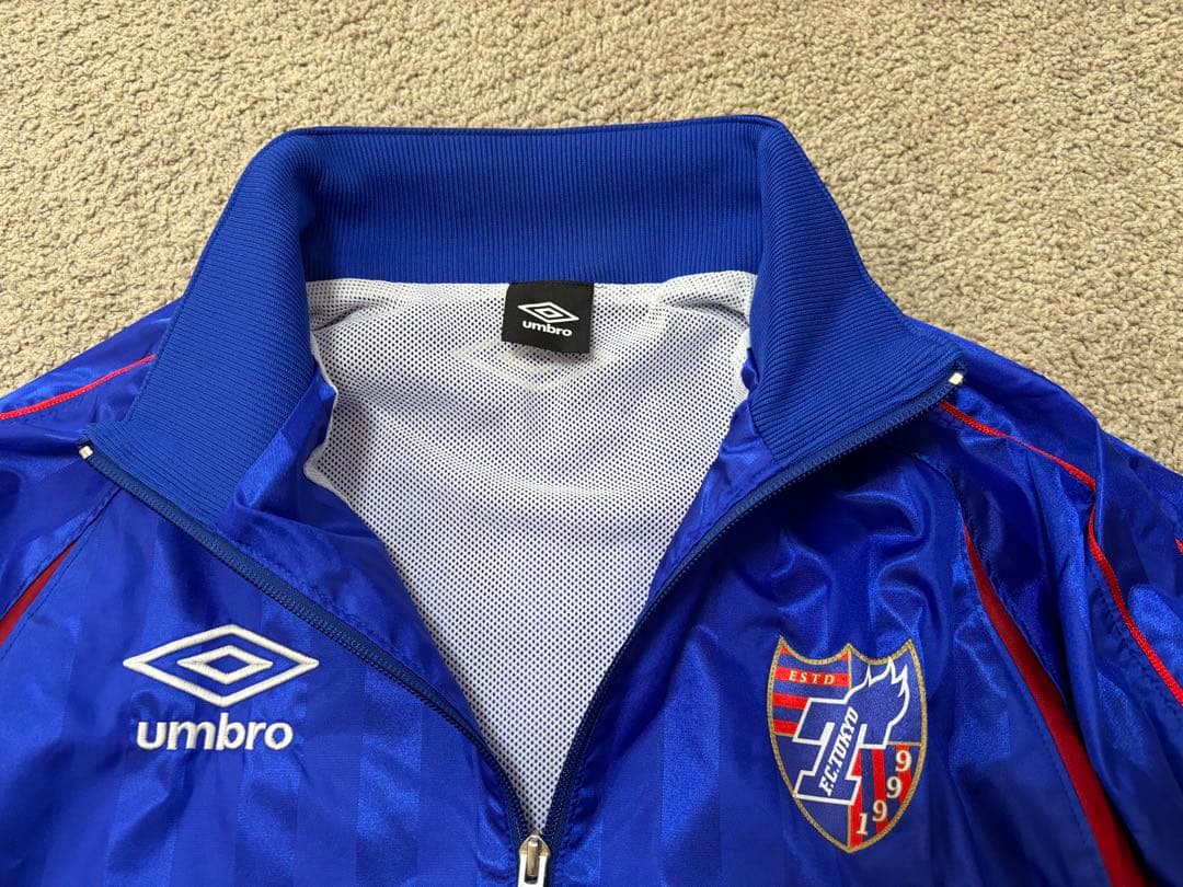 新品　umbro アンブロ FC東京　ウィンドブレーカー　 上下セット