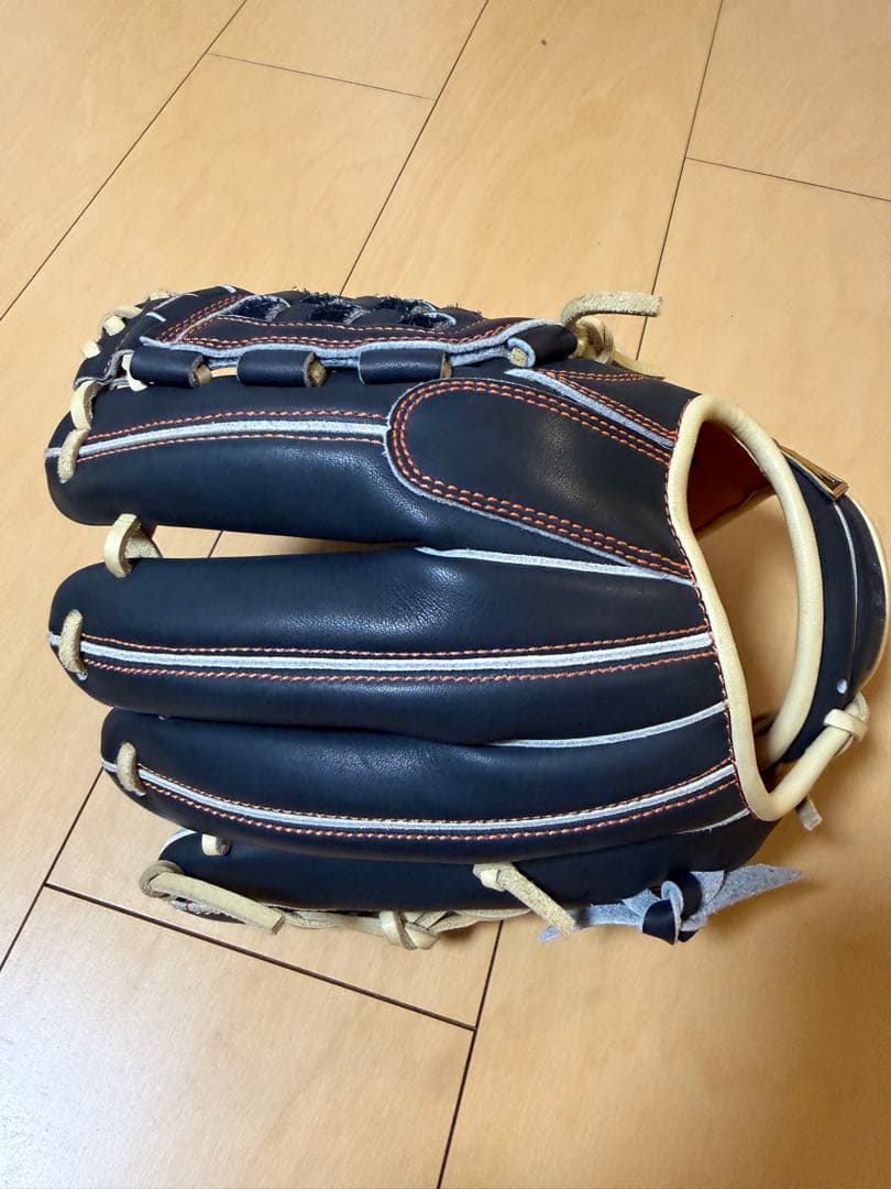 ZETT 軟式オーダーグラブ　源田モデル