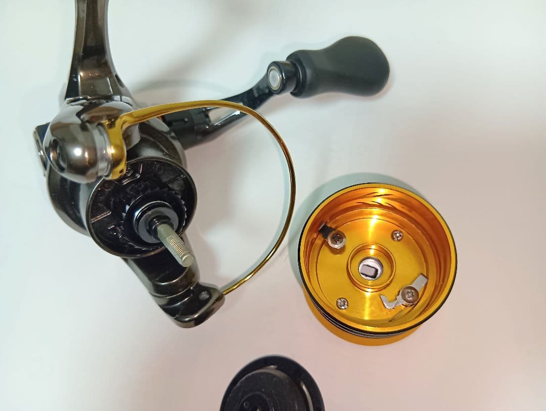 SHIMANO Soare CI4+ 500S スピニングリール