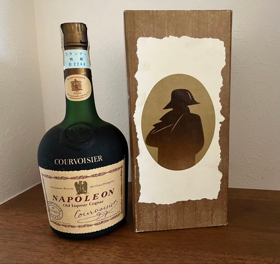 【未開封】　COURVOISIER ナポレオン コニャック 700ml箱付き