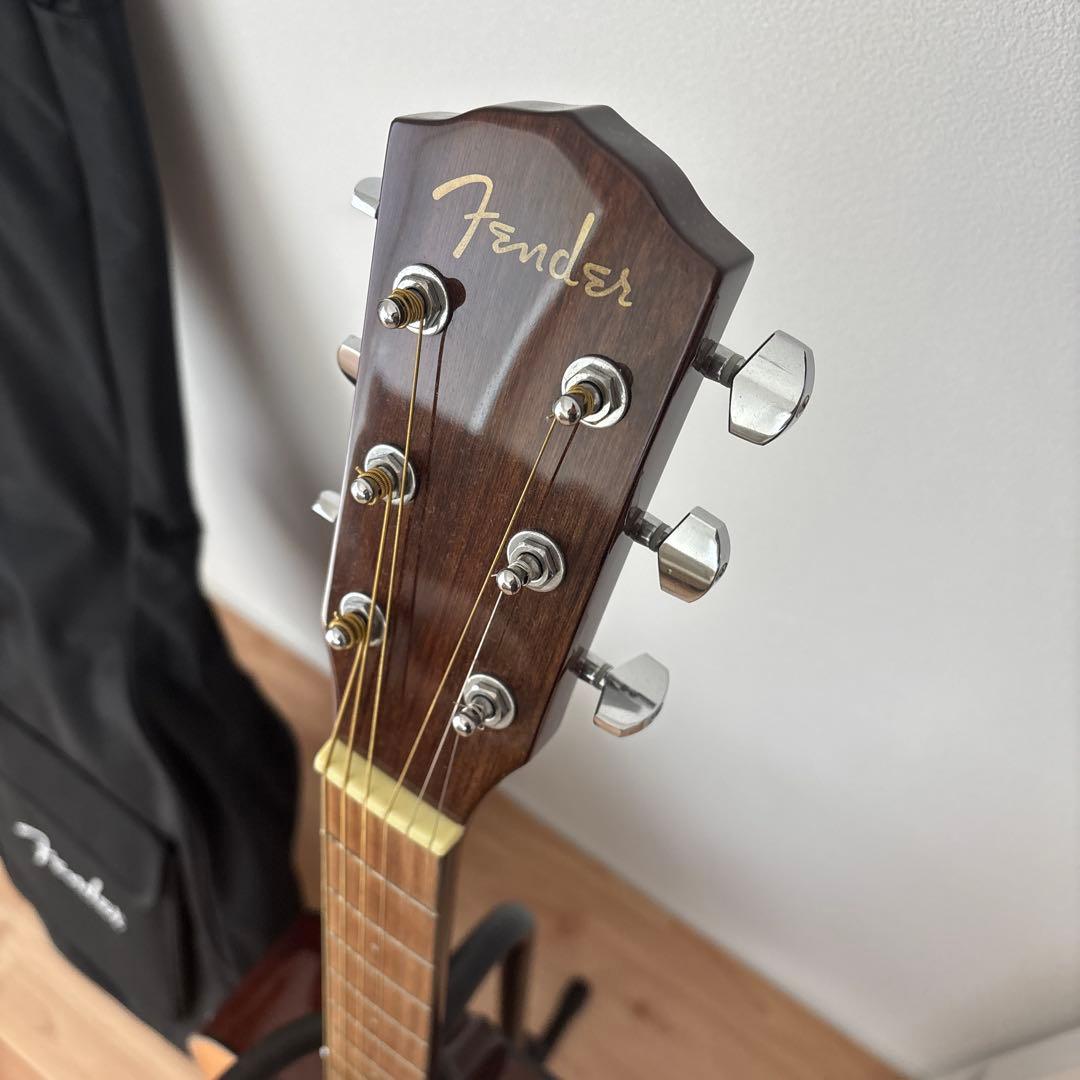 Fender アコースティックギター ギターケース、ギタースタンド付き