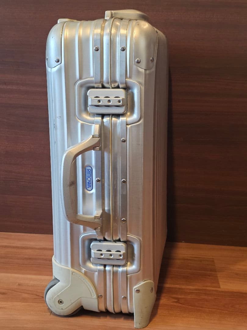 RIMOWA　TOPAS（リモワ トパーズ）　 92952 2輪