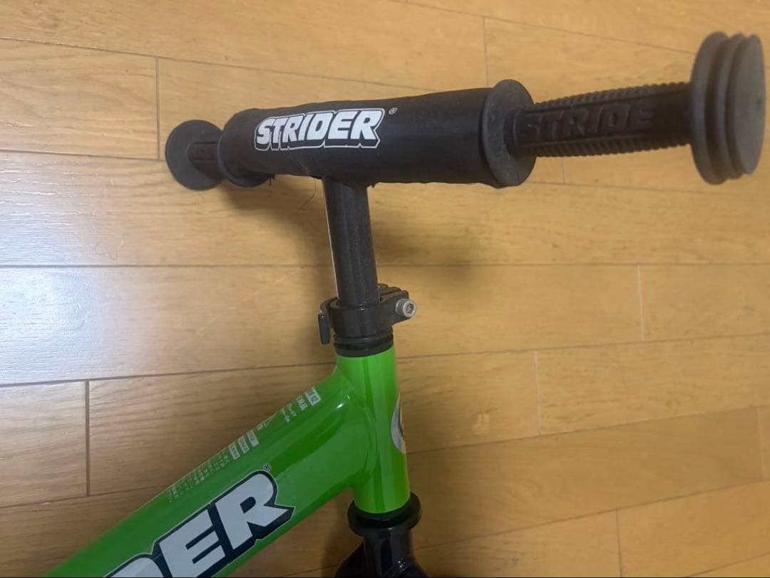 しら　STRIDER 12 Sport グリーン ストライダー