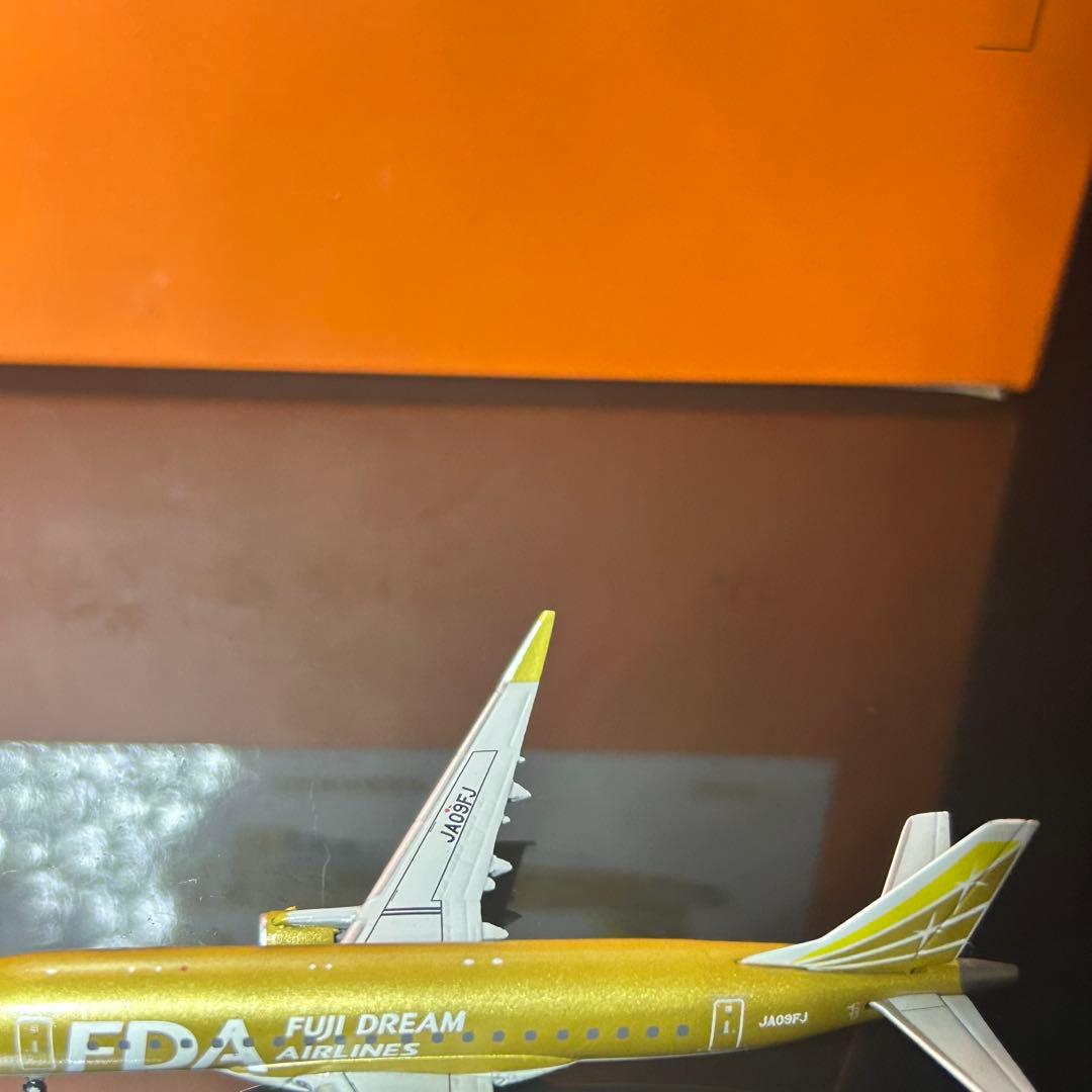 Jcwings FDA E175 JA09FJ ゴールド 1/400