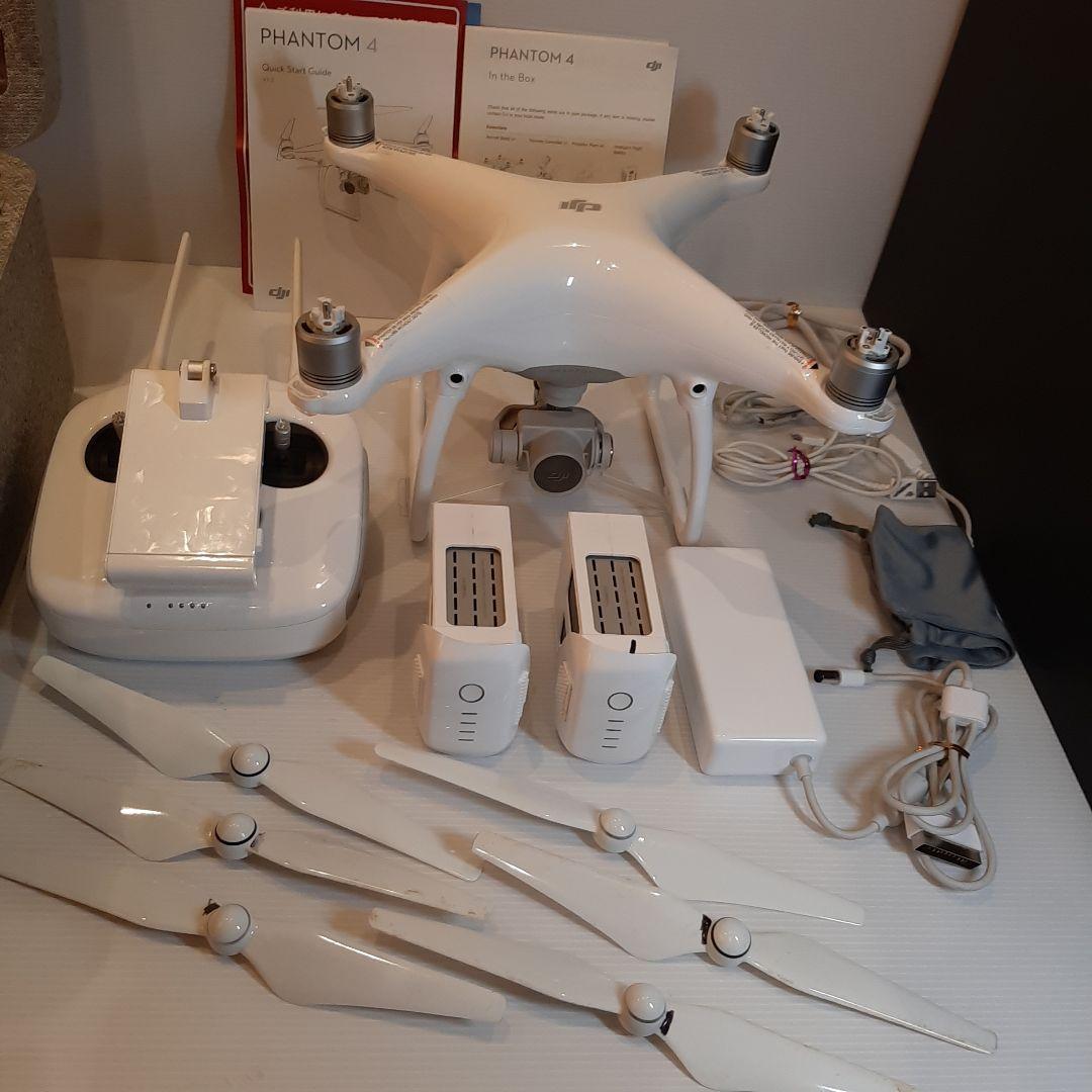 国内正規品DJI ドローン Phantom 4 コントローラーセットケース付