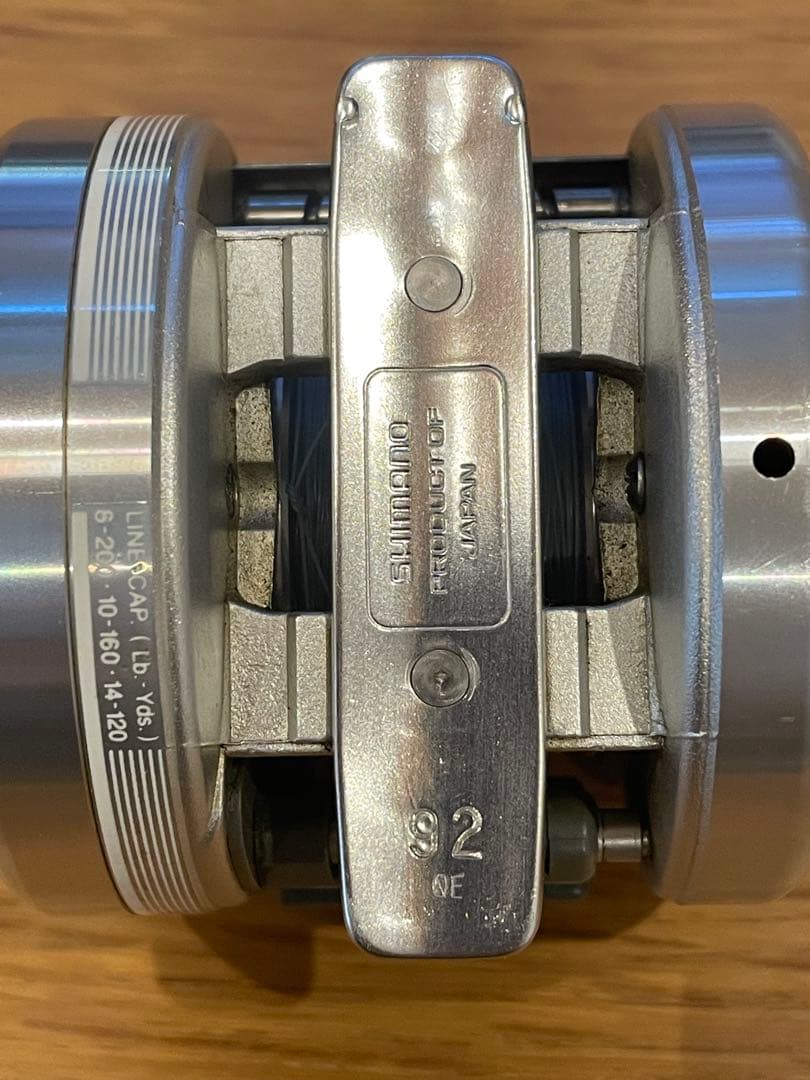 SHIMANO カルカッタ200