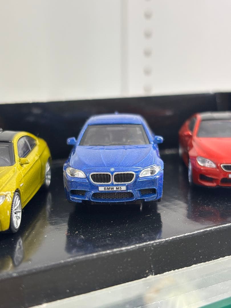 ミニカー  M CAR COLLECTION 1er M4 M5 M6 1/64