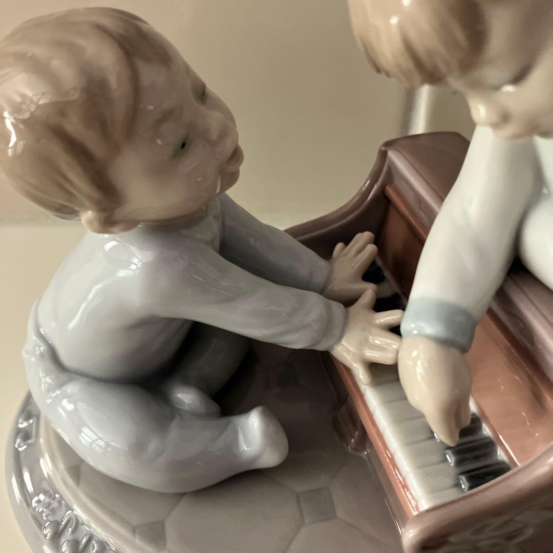 リヤドロ LLADRO   人形　最初はドレミ　#8292