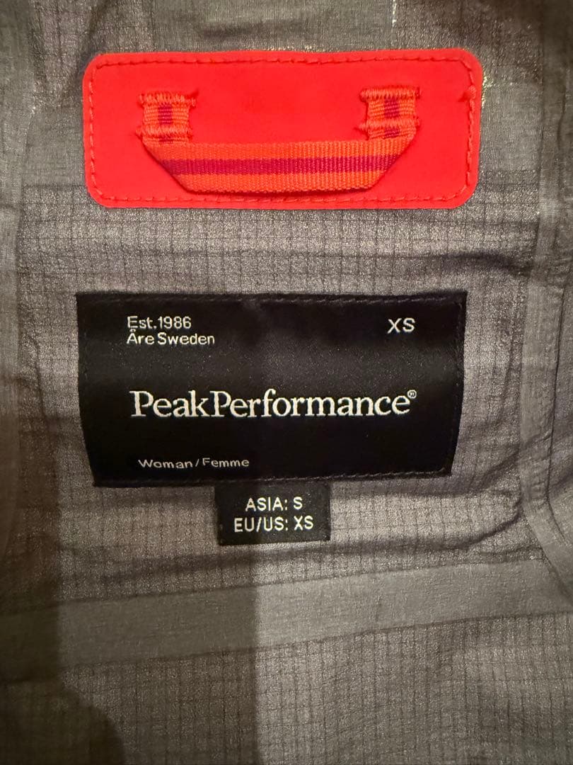 Peak Performance レディース スキーウェアシェル上下セット