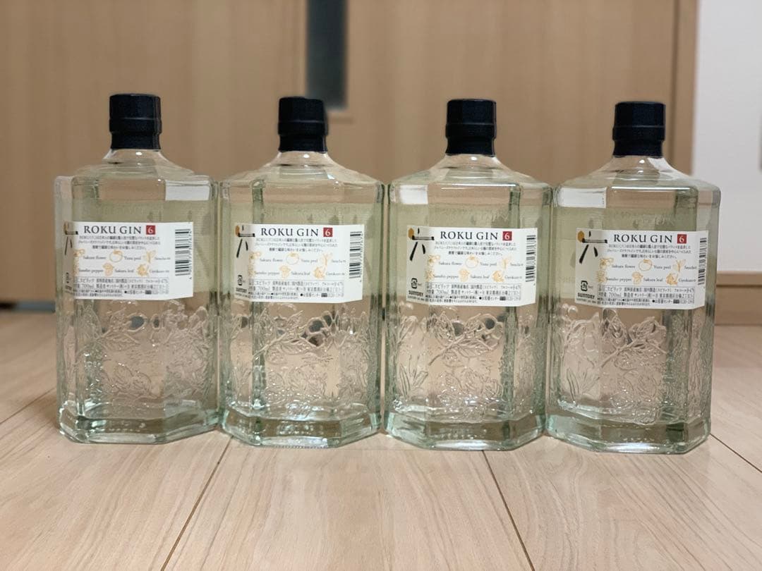 【最終値下げ】 サントリー　六ジン　700ml　4本セット