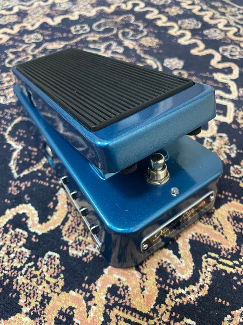 Xotic XW-1 LPB 限定カラー(Lake Placid Blue)
