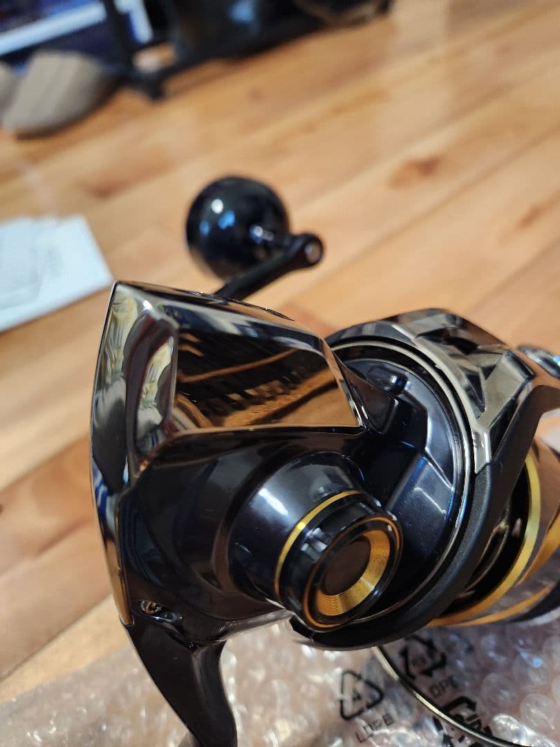 SHIMANO STELLA SW8000HG スピニングリール