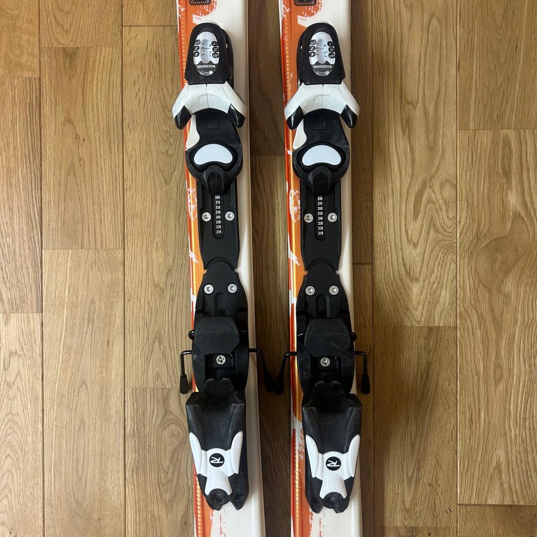 ROSSIGNOL スキー板(130cm）とストック(85cm）セット