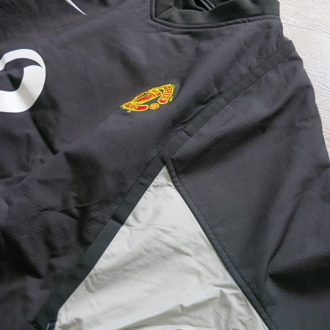 00s NIKE Manchester United ピステ ナイロンジャケット