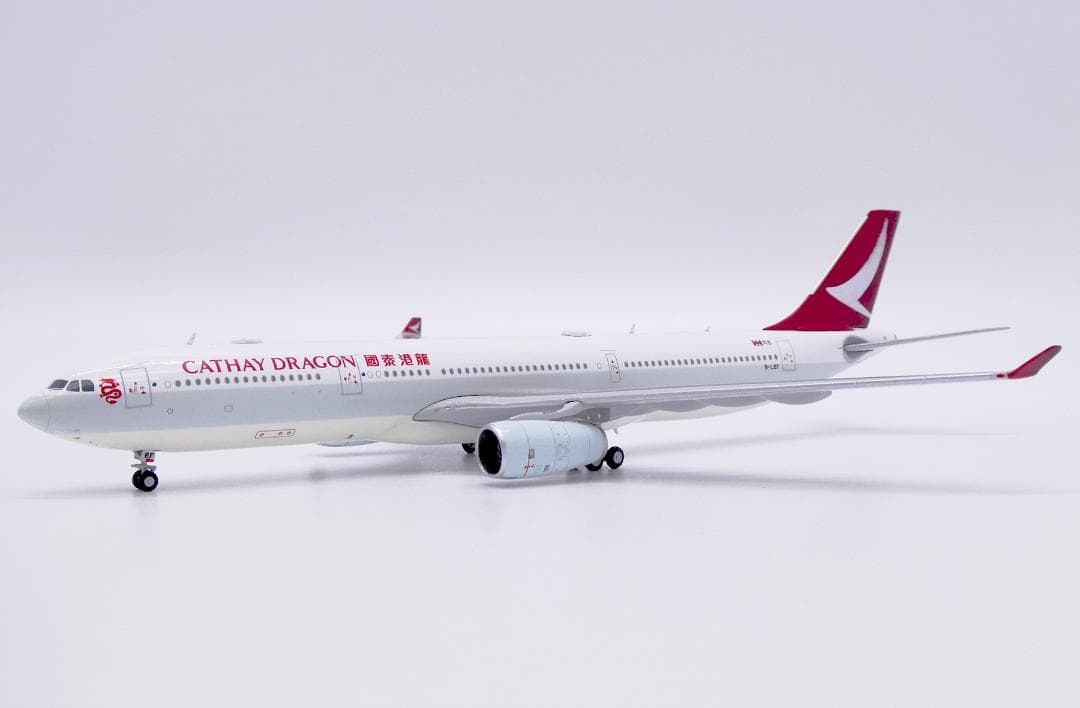 キャセイドラゴン航空 A330-300 B-LBF 1/400