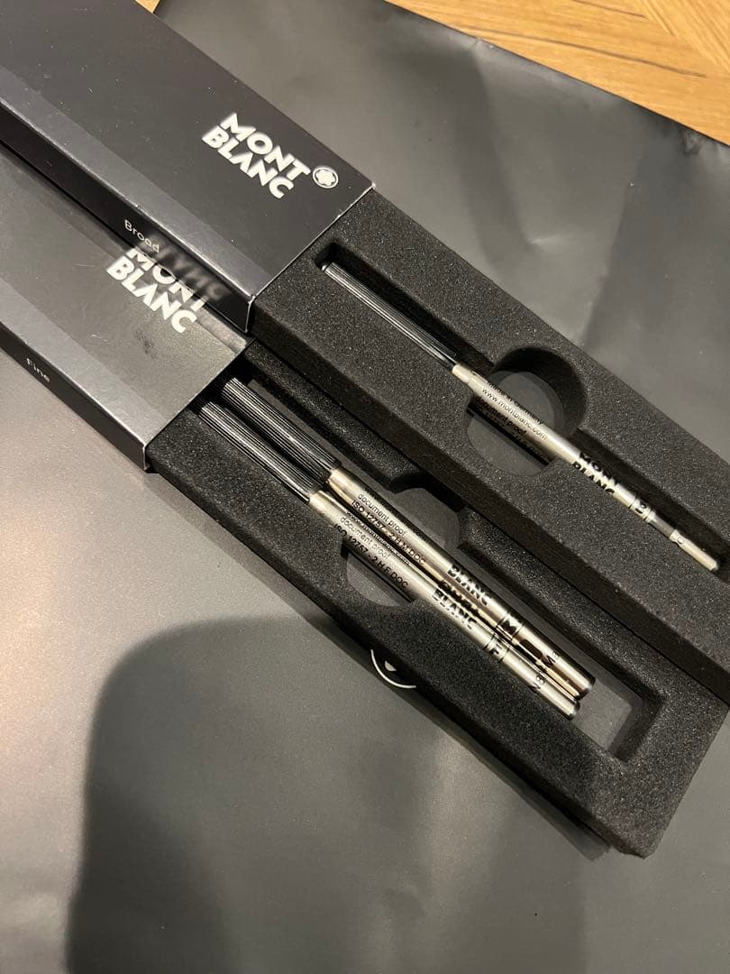 MONTBLANC/STARWALKER ULTRA BLACK ボールペン・芯