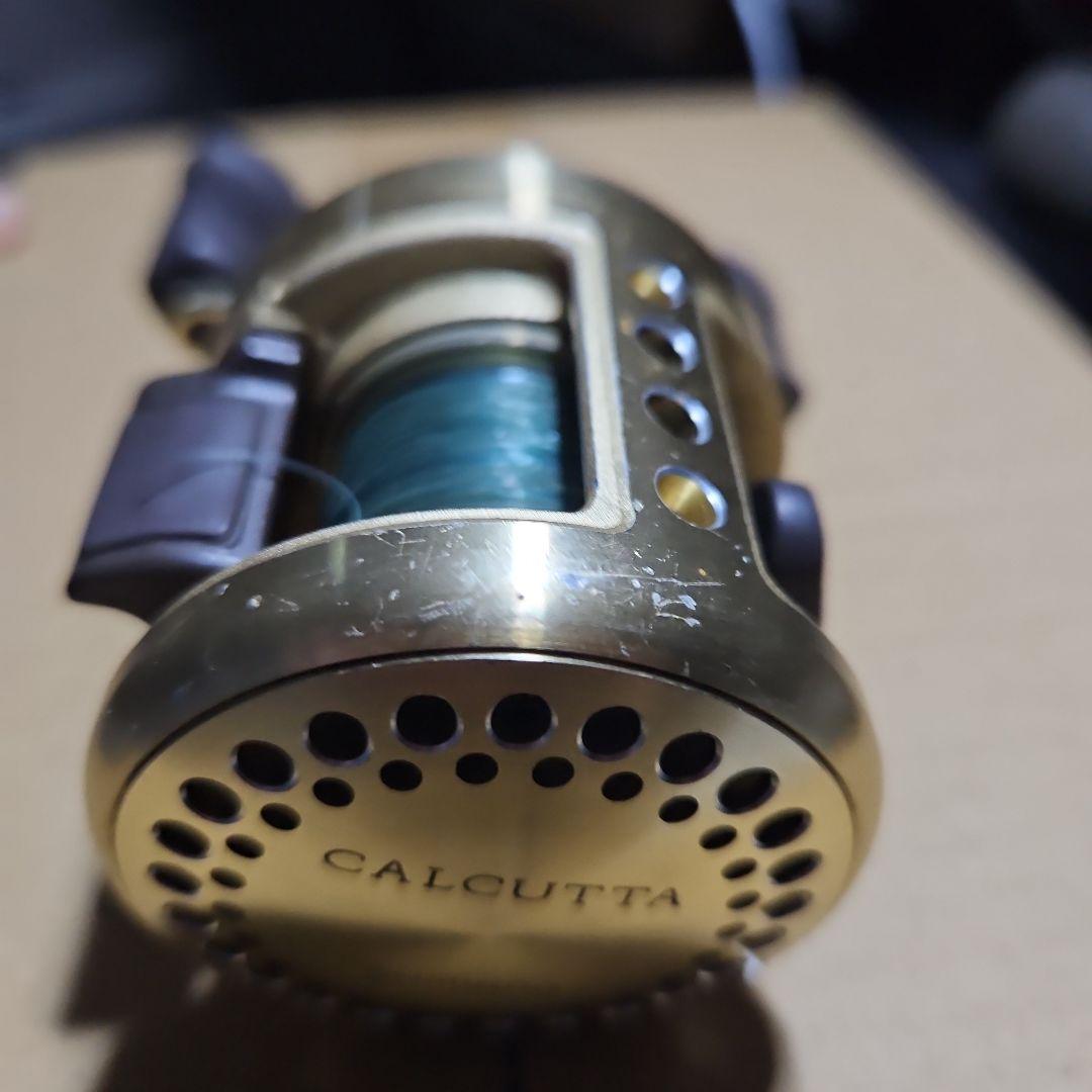 v*e様 SHIMANO CALCUTTA リール ゴールド