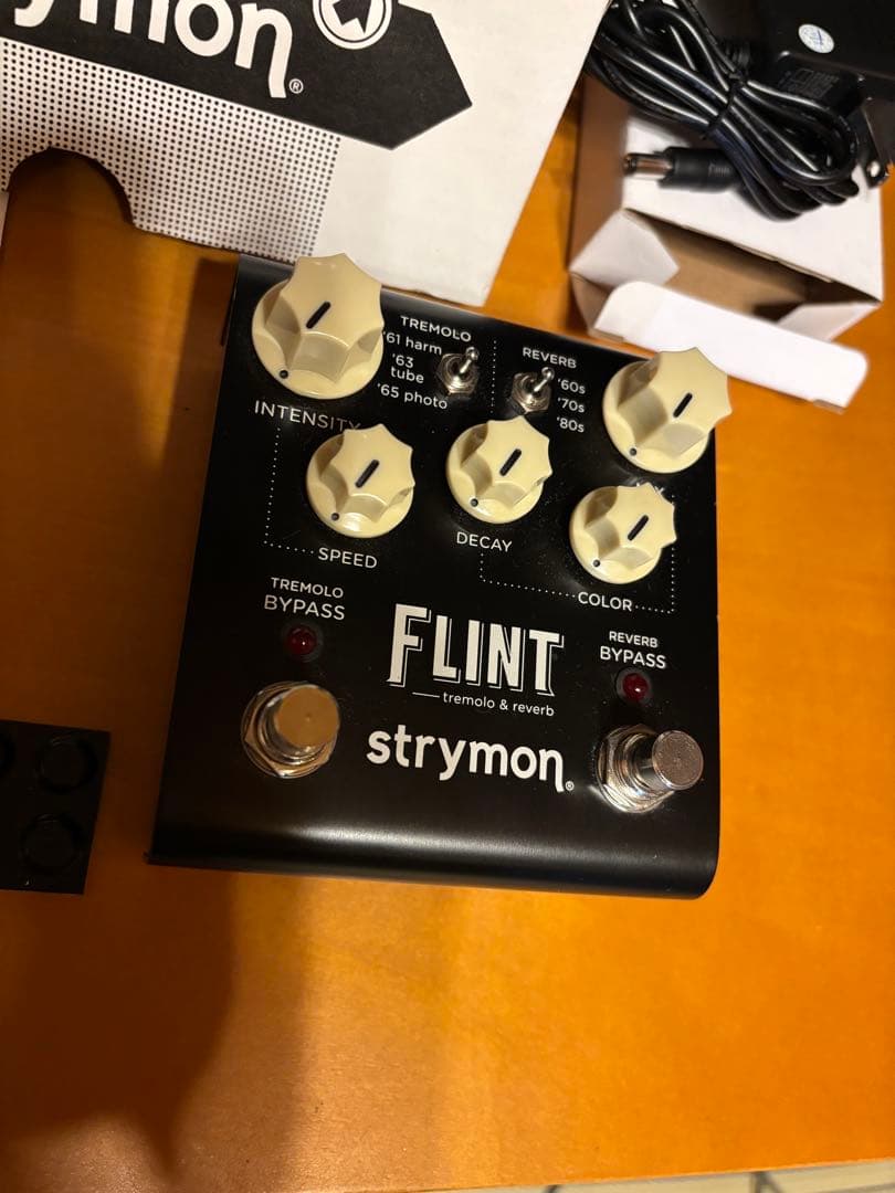 【美品】strymon FLINT トレモロ & リバーブ