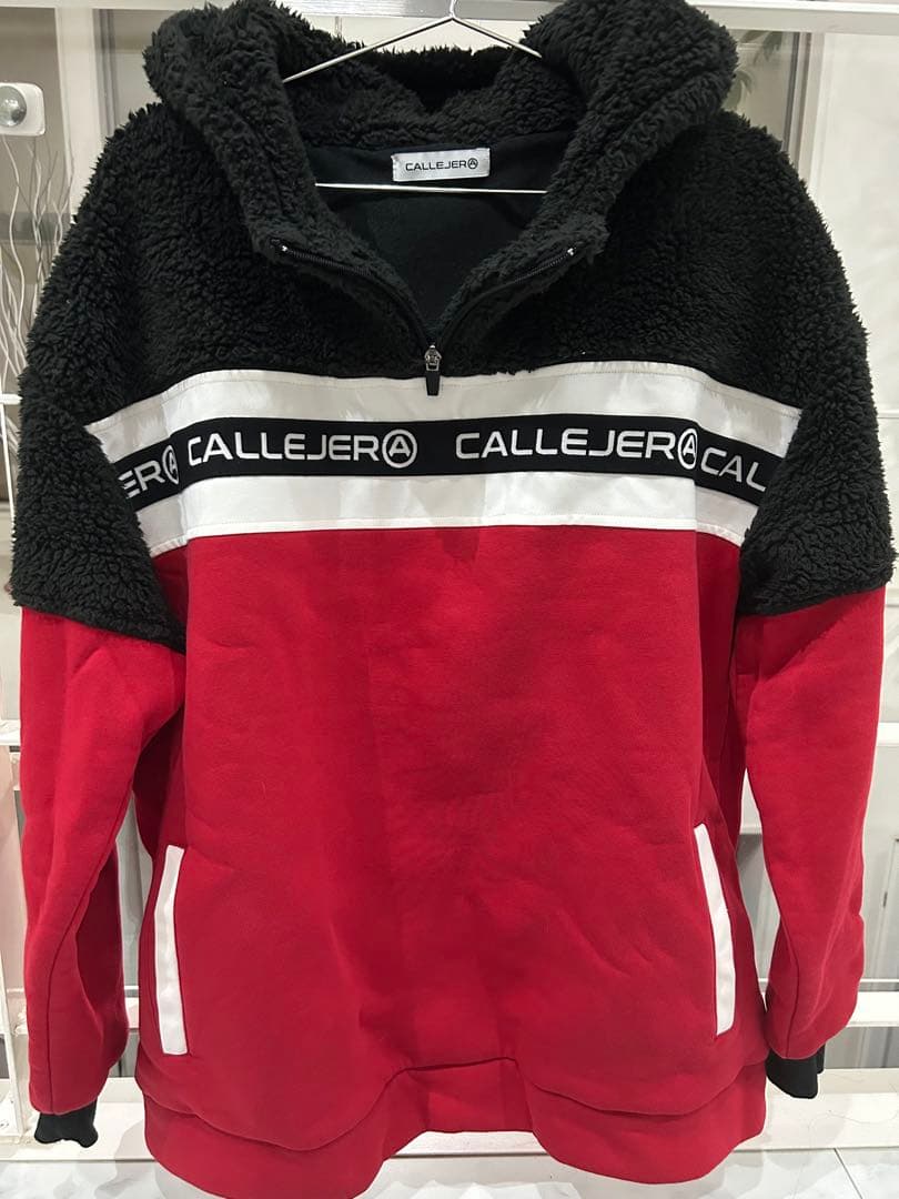 ゴルフ　CALLE JER 新品未使用　フリースパーカー