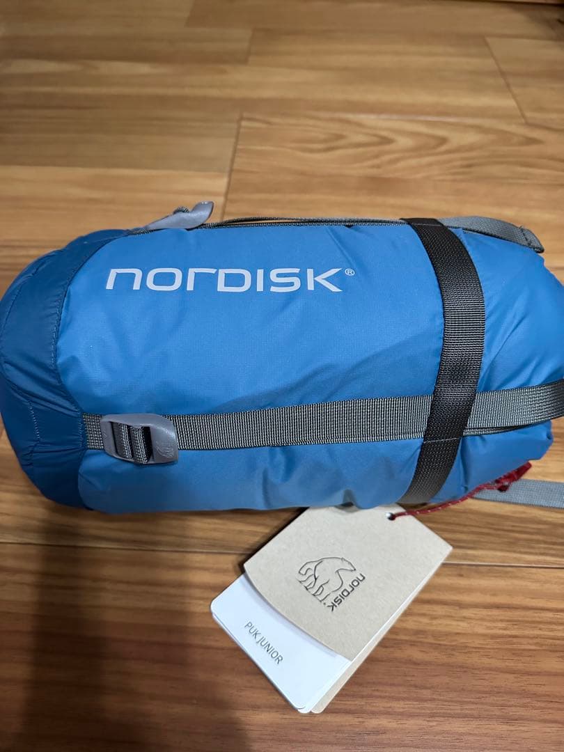 nordisk 青色 寝袋　Puk Junior