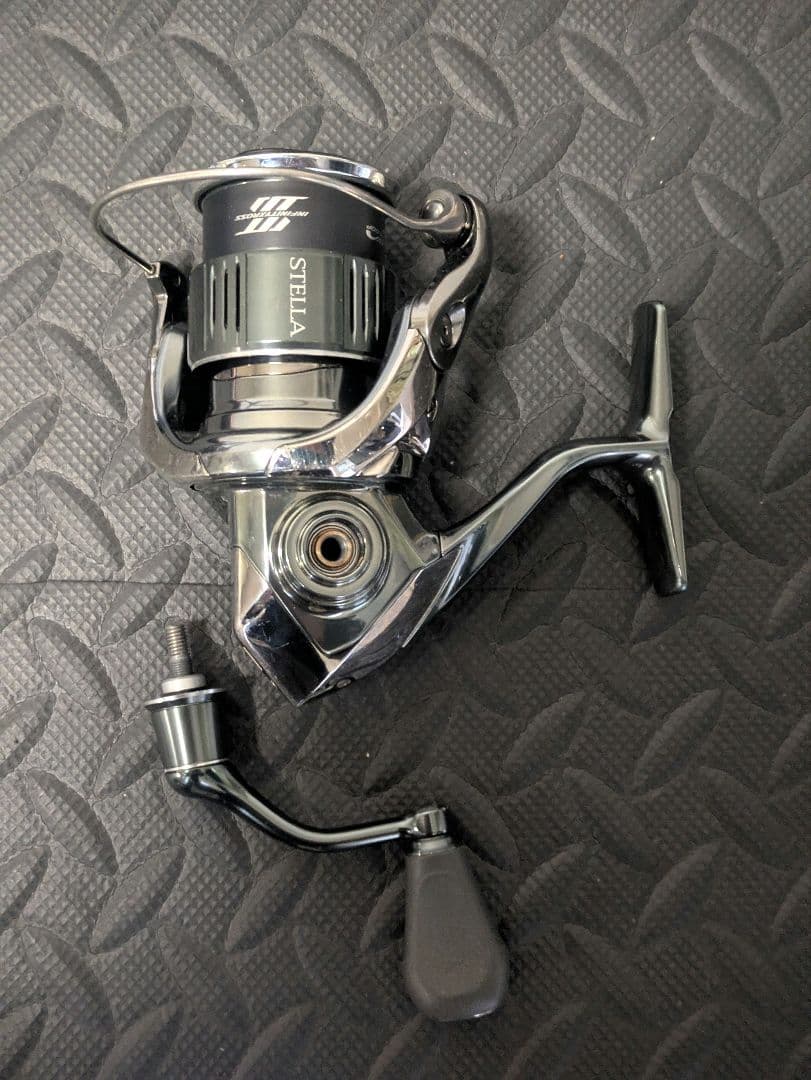 リール SHIMANO STELLA C2000SHG